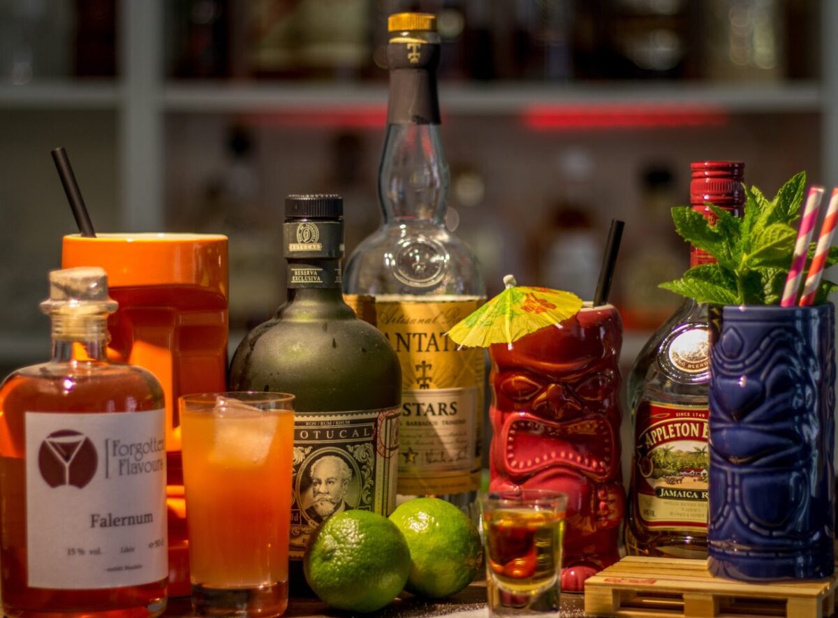 Florida’s Real Hidden Cocktail Lounges That Are Worth the Trip - The ...